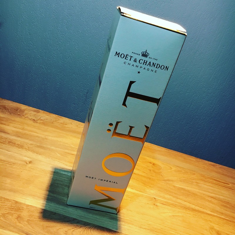 Gift box Moët & Chandon cardboard