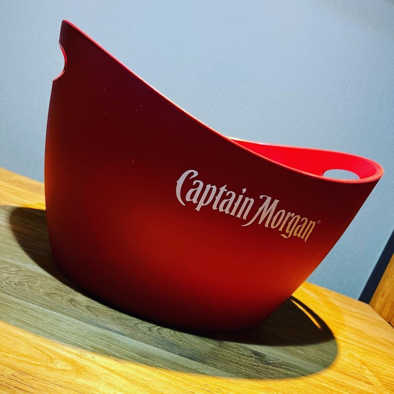 Bottle Bucket Captain Morgan pvc