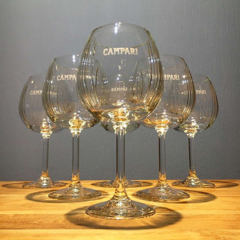 Glass Remy Martin tumbler model 1